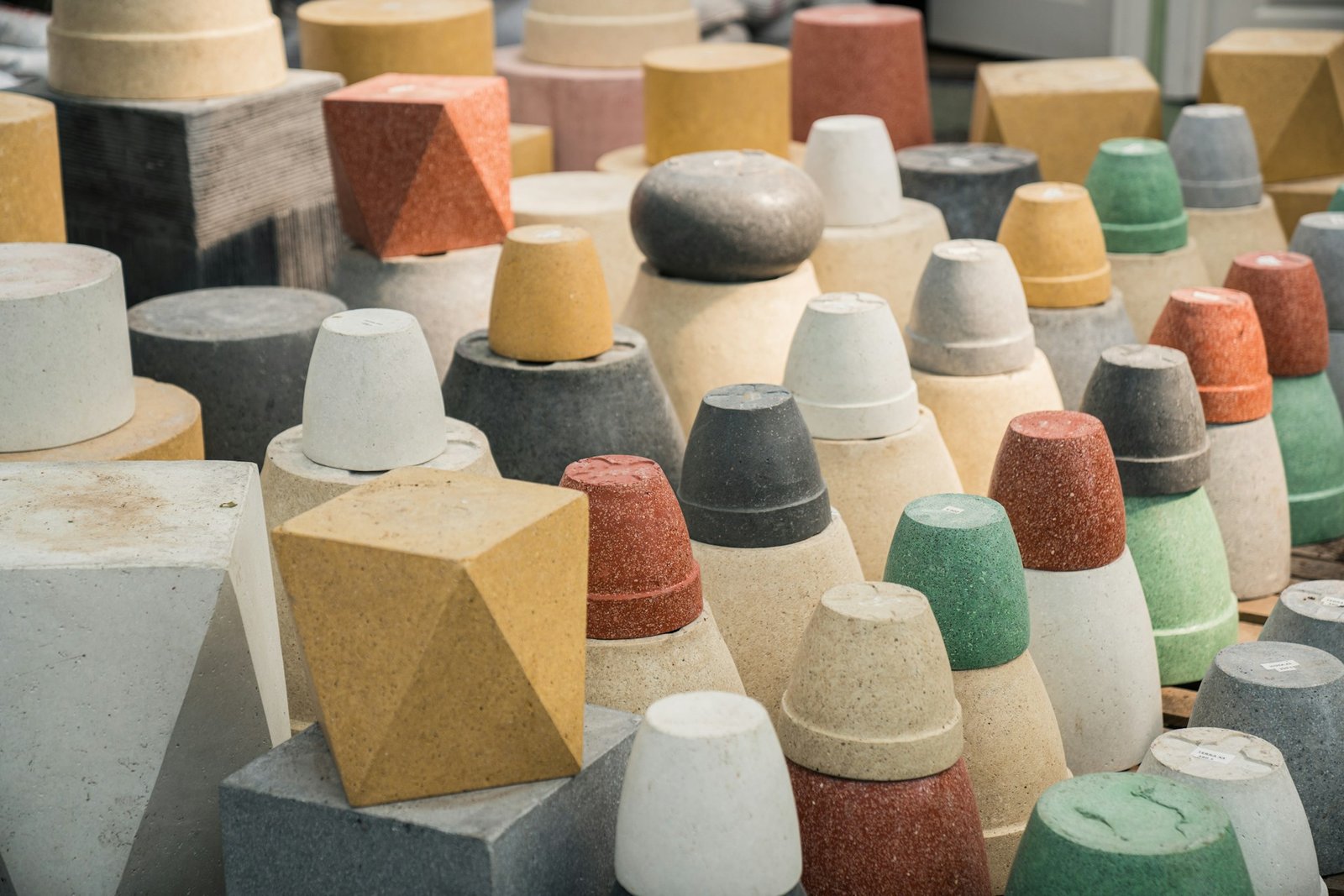 How to Measure Plant Pots - Lushy Gardens